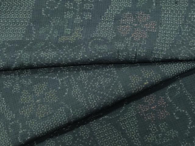 ■■■　サイズ　■■■ 身丈 164.5cm（肩から） 裄丈 67cm 袖丈 48cm　縫込み 6cm 袖幅 35cm 前幅 24cm 後幅 30cm 着物縫いこみ 内揚げ 4cm 裄 お袖側 約3cm　身頃側 約3.5cm ■■■　商品詳...