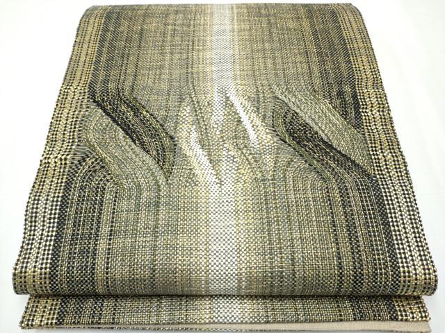 ■■■　サイズ　■■■ 長さ 452cm 幅 31cm程 ■■■　商品詳細　■■■ 【正絹】 状態は1.2回程しか締めておらず 特に目立ったシミ汚れなどもなく大変良い状態です。 ひと目で別格のものとわかる独特の絹糸の煌めきと“織”の魅力。 ...