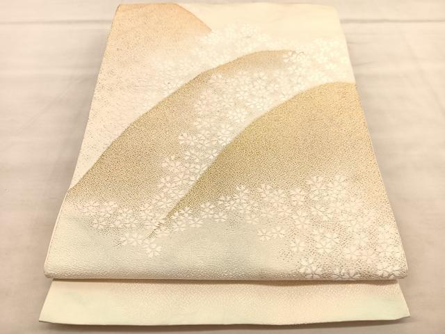 ■■■　サイズ　■■■ 長さ 438cm 幅 30.5cm程 ■■■　商品詳細　■■■ 【正絹】 詳細に関しましては、画像をご確認ください。 大変上質な逸品になります。 お安く出品致しますので、是非この機会にいかがでしょうか？ ※西陣シール...