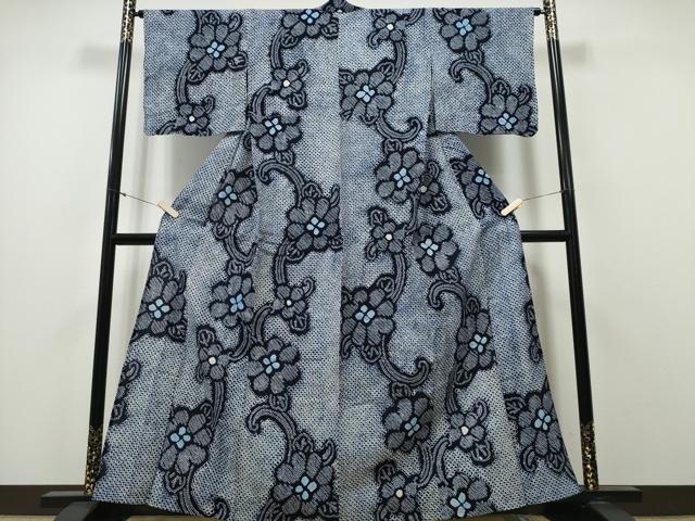 ■■■　サイズ　■■■ 身丈 163.5cm（肩から） 裄丈 67.5cm 袖丈 45cm　縫込み 3cm 袖幅 35.5cm 前幅 24.5cm 後幅 30.5cm 着物縫いこみ 内揚げ 0cm 裄 お袖側 約0cm　身頃側 約2cm ■...