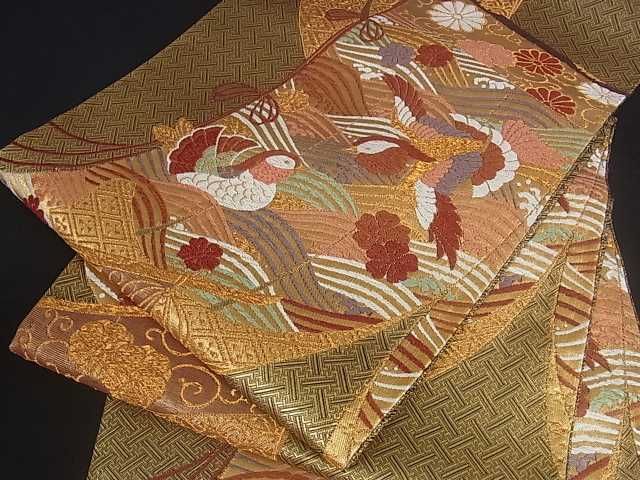■■■　サイズ　■■■ 長さ 438cm 幅 30.5cm程 ■■■　商品詳細　■■■ 【正絹】 状態は締めてはおりますが 特に目立ったシミ汚れなどもなく大変良い状態です。 大変上質な逸品になります。 お安く出品致しますので、是非この機会に...