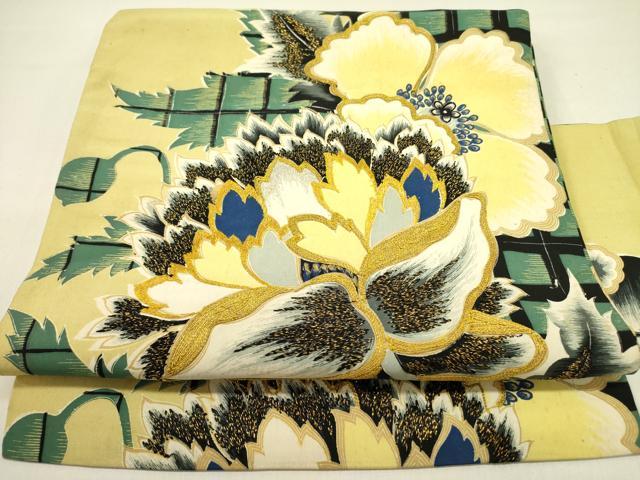 ■■■　サイズ　■■■ 長さ 329cm　幅 31cm程 ■■■　商品詳細　■■■ 【正絹】 状態は接写画像のように表地所々・胴回りに薄い汚れがございます。 大変上質な逸品になります。 お安く出品致しますので、是非この機会にいかがでしょうか...