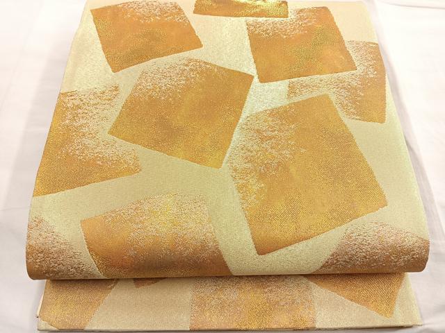 ■■■　サイズ　■■■ 長さ 428cm 幅 31cm程 ■■■　商品詳細　■■■ 【正絹】 詳細に関しましては、画像をご確認ください。 大変上質な逸品になります。 お安く出品致しますので、是非この機会にいかがでしょうか？ ■■■　注意事項...