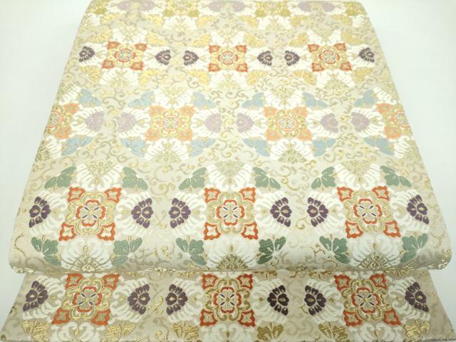 ■■■　サイズ　■■■ 長さ 438cm 幅 31cm程 ■■■　商品詳細　■■■ 【正絹】 状態は締めてはおりますが 特に目立ったシミ汚れなどもなく大変良い状態です。 大変上質な逸品になります。 お安く出品致しますので、是非この機会にいか...