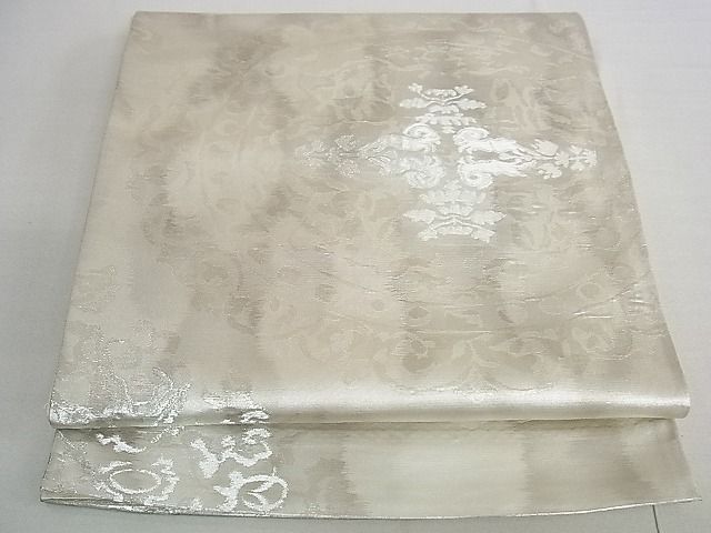 ■■■　サイズ　■■■ 長さ 424cm 幅 30.5cm程 ■■■　商品詳細　■■■ 【正絹・未仕立て】 詳細に関しましては、画像をご確認ください。 大変上質な逸品になります。 お安く出品致しますので、是非この機会にいかがでしょうか？ ■...