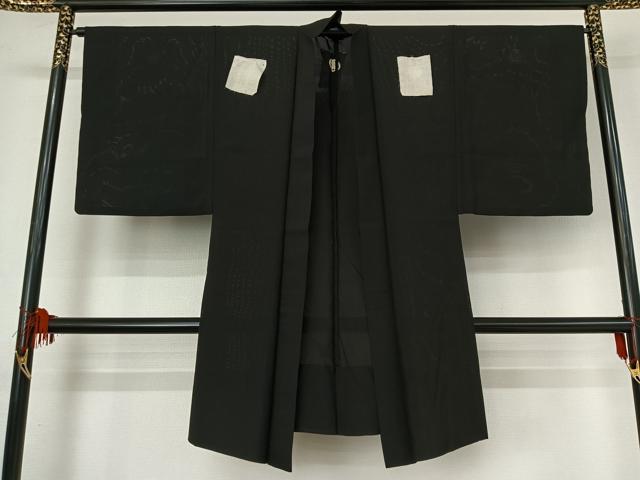 ■■■　サイズ　■■■ 身丈 102cm（肩から） 裄丈 66cm 袖丈 51.5cm　縫込み 2cm 袖幅 34cm 前幅 19cm 後幅 30cm 着物縫いこみ 内揚げ 0cm 裄 お袖側 約1.5cm　身頃側 約1cm ■■■　商品詳...