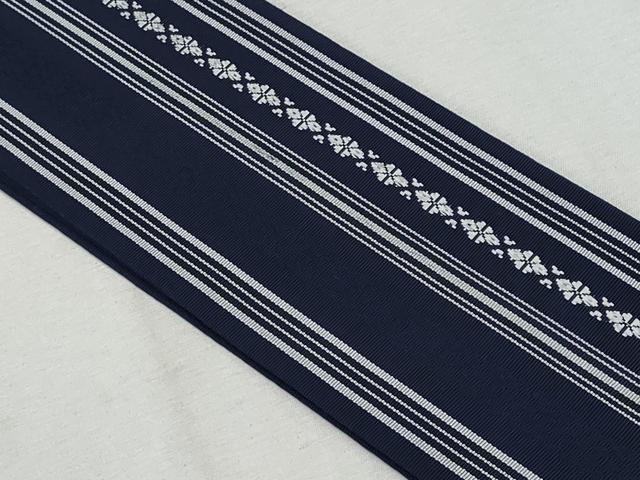 ■■■　サイズ　■■■ 長さ 384cm 幅 9cm程 ■■■　商品詳細　■■■ 【正絹】 詳細に関しましては、画像をご確認ください。 本場筑前博多織は、 福岡県福岡市博多区やその周辺で生産される絹織物です。 仏具のひとつである独鈷、華皿を...