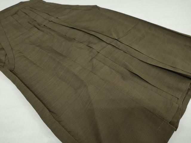 ■■■　サイズ　■■■ 紐下丈　約80.5cm ■■■　商品詳細　■■■ 【正絹】 状態は接写画像のように後ろ幅・三のひだに薄い汚れがございますが その他特に目立ったシミ汚れなどもなく大変良い状態です。 大変上質な逸品になります。 お安く出...