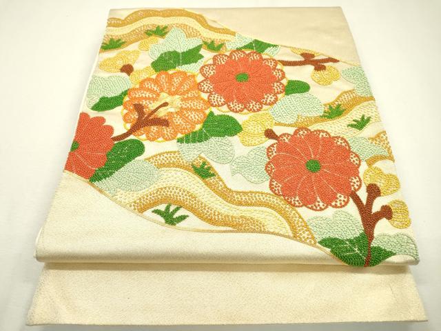 ■■■　サイズ　■■■ 長さ 440cm 幅 30cm程 ■■■　商品詳細　■■■ 【正絹】 状態は接写画像のように表地所々にスレ柄止まり・裏地に薄い汚れがございます。 大変上質な逸品になりますのでぜひお手入れをされてお召しになられてはいか...