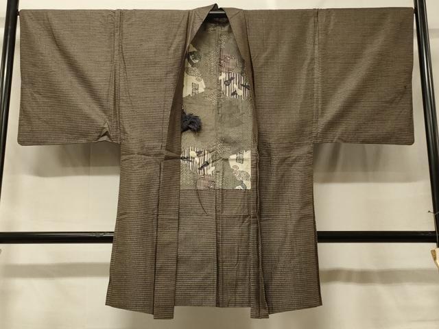 ■■■　サイズ　■■■ 身丈 97.5cm（肩から） 裄丈 67cm 袖丈 47cm　縫込み 2.5cm 袖幅 34cm 前幅 20cm 後幅 30cm 裄 お袖側 約1cm　身頃側 約0cm ■■■　商品詳細　■■■ 【正絹】 状態は接写...