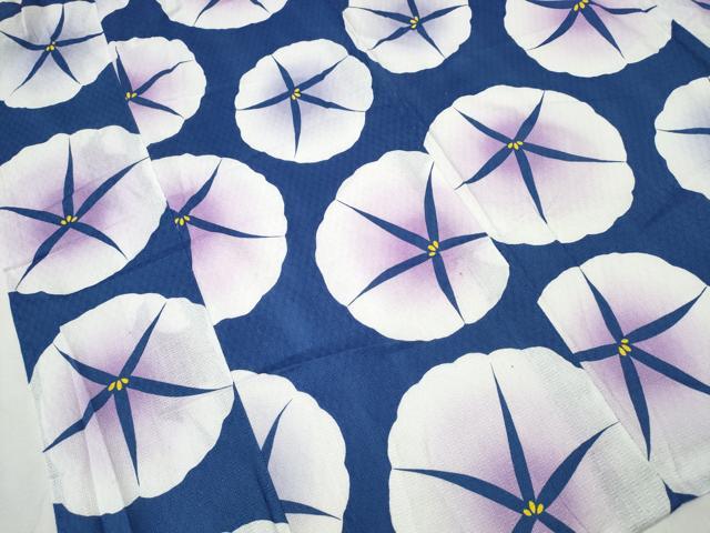 ■■■　サイズ　■■■ 身丈 161cm（肩から） 裄丈 63.5cm 袖丈 48cm　縫込み 1cm 袖幅 33cm 前幅 23.5cm 後幅 29cm 着物縫いこみ 内揚げ 0cm 裄 お袖側 約0cm　身頃側 約0cm ■■■　商品詳...