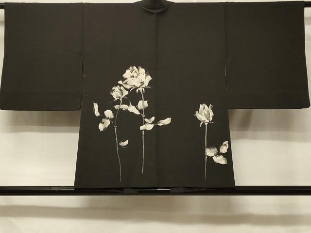 ■■■　サイズ　■■■ 身丈 76cm（肩から） 裄丈 62.5cm 袖丈 45.5cm　縫込み 4cm 袖幅 32cm 前幅 17.5cm 後幅 28.5cm 裄 お袖側 約1cm　身頃側 約2.5cm ■■■　商品詳細　■■■ 【正絹】...
