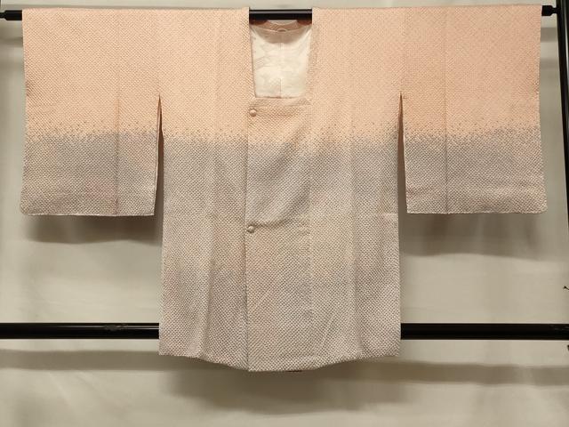 ■■■　サイズ　■■■ 身丈 83.5cm（肩から） 裄丈 63.5cm 袖丈 50.5cm　縫込み 2cm 袖幅 33cm 前幅 22.5cm 後幅 31.5cm 裄 お袖側 約1.5cm　身頃側 約3.5cm ■■■　商品詳細　■■■ ...