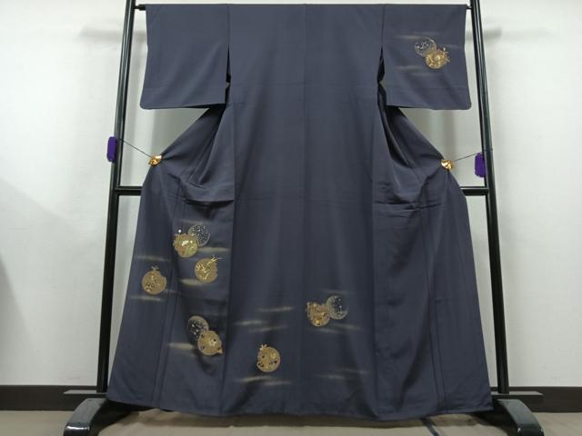 ■■■　サイズ　■■■ 身丈 161cm（肩から） 裄丈 65cm 袖丈 49cm　縫込み 7cm 袖幅 33cm 前幅 24cm 後幅 29cm 着物縫いこみ 内揚げ 5cm 裄 お袖側 約3cm　身頃側 約2cm ■■■　商品詳細　■■...