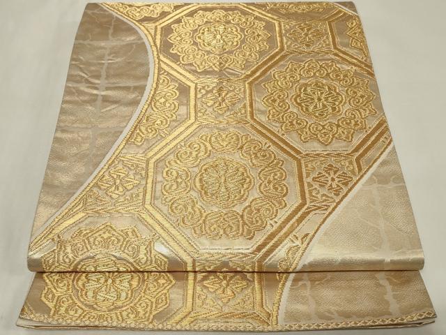 ■■■　サイズ　■■■ 長さ 422cm 幅 31cm程 ■■■　商品詳細　■■■ 【正絹・芯なし】 詳細に関しましては、画像をご確認ください。 大変上質な逸品になります。 お安く出品致しますので、是非この機会にいかがでしょうか？ ※汚れ等...