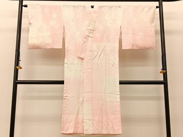 ■■■　サイズ　■■■ 身丈 125cm（肩から） 裄丈 65.5cm 袖丈 46cm　縫込み 5cm 袖幅 33.5cm 前幅 28.5cm 後幅 30.5cm 着物縫いこみ 内揚げ 7.5cm 裄 お袖側 約2cm　身頃側 約1cm ■...