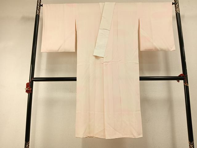 ■■■　サイズ　■■■ 身丈 130cm（肩から） 裄丈 66cm 袖丈 52cm　縫込み 2cm 袖幅 33.5cm 前幅 27cm 後幅 29cm 着物縫いこみ 内揚げ 0cm 裄 お袖側 約2.5cm　身頃側 約2cm ■■■　商品詳...
