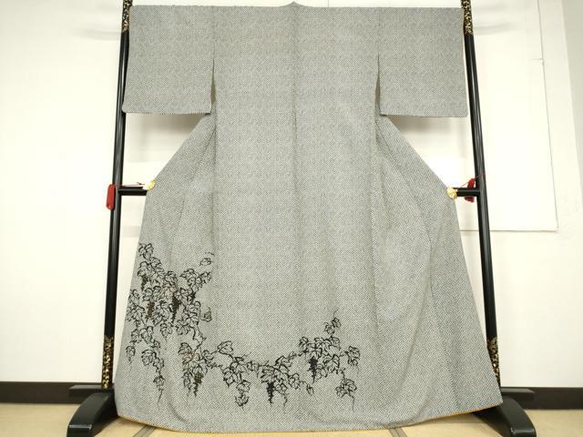 ■■■　サイズ　■■■ 身丈 166cm（肩から） 裄丈 68cm 袖丈 48cm　縫込み 3cm 袖幅 34cm 前幅 25cm 後幅 30cm 着物縫いこみ 内揚げ 2.5cm 裄 お袖側 約2cm　身頃側 約2cm ■■■　商品詳細　...