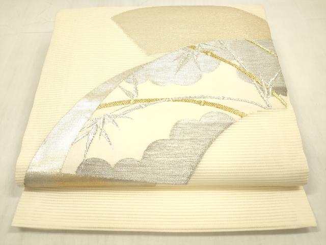 ■■■　サイズ　■■■ 長さ 356cm 幅 30cm程 ■■■　商品詳細　■■■ 【正絹】 状態は接写画像のように 太鼓・太鼓上部・胴回り・裏地に薄い汚れがございますが その他特に目立ったシミ汚れなどもなく大変良い状態です。 大変上質な逸...