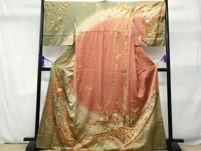 ■■■　サイズ　■■■ 身丈 166cm（肩から） 裄丈 69.5cm 袖丈 51cm　縫込み 2.5cm 袖幅 36cm 前幅 24cm 後幅 30.5cm 着物縫いこみ 内揚げ 3cm 裄 お袖側 約1cm　身頃側 約1cm ■■■　商...