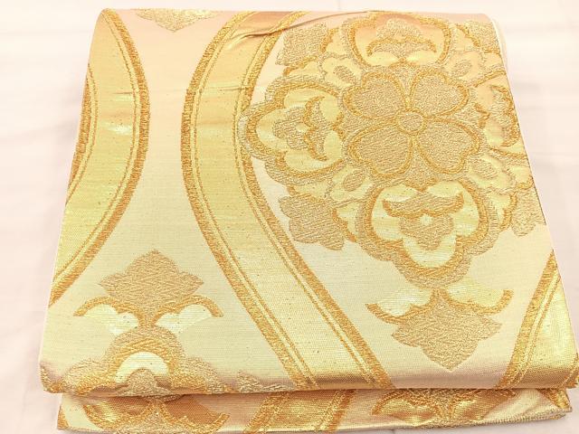■■■　サイズ　■■■ 長さ 410cm 幅 30cm程 ■■■　商品詳細　■■■ 【正絹・芯なし】 詳細に関しましては、画像をご確認ください。 大変上質な逸品になります。 お安く出品致しますので、是非この機会にいかがでしょうか？ ■■■　...