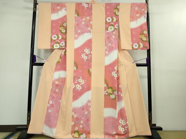 ■■■　サイズ　■■■ 身丈 164cm（肩から） 裄丈 69.5cm 袖丈 59.5cm 縫込み 4cm 袖幅 36cm 前幅 25.5cm 後幅 32.5cm 着物縫いこみ 内揚げ 0cm 裄 お袖側 約 4cm　身頃側 約 4.5cm...