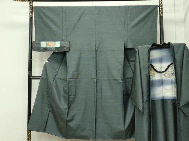 ■■■　サイズ　■■■ 【着物】 身丈 144cm（肩から） 裄丈 66.5cm 袖丈 49cm 袖幅 34cm 前幅 26cm 後幅 30cm 着物縫いこみ 内揚げ 6cm 裄 お袖側 約 4cm　身頃側 約 4.5cm 【羽織】 身丈 ...