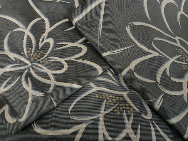 ■■■　サイズ　■■■ 身丈 164cm（肩から） 裄丈 66cm 袖丈 50cm　縫込み 2cm 袖幅 34cm 前幅 24.5cm 後幅 30.5cm 着物縫いこみ 内揚げ 3cm 裄 お袖側 約1cm　身頃側 約1cm ■■■　商品詳...