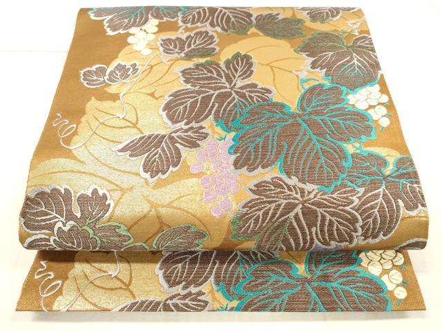 ■■■　サイズ　■■■ 長さ 430cm 幅 30.5cm程 ■■■　商品詳細　■■■ 【正絹】 状態は1.2回程しか締めておらず 特に目立ったシミ汚れなどもなく大変良い状態です。 1924年東京都生まれ。 東京お茶の水文化学院デザイン科卒...