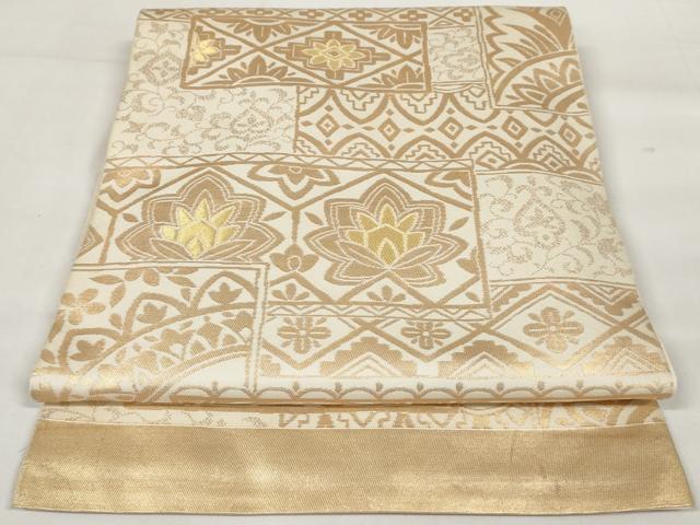 ■■■　サイズ　■■■ 長さ 424cm 幅 31cm程 ■■■　商品詳細　■■■ 【正絹・芯なし】 詳細に関しましては、画像をご確認ください。 大変上質な逸品になります。 お安く出品致しますので、是非この機会にいかがでしょうか？ ※汚れ等...