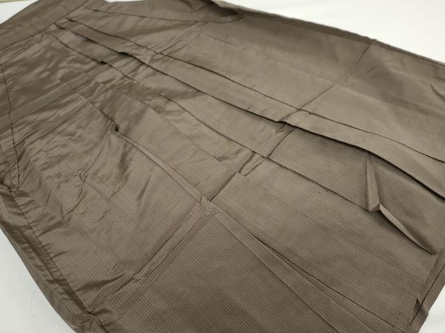 ■■■　サイズ　■■■ 紐下丈　約86cm ■■■　商品詳細　■■■ 【正絹】 状態は接写画像のように後ろ幅・三のひだに薄い汚れ、後ろ幅に直し跡、後ろ幅に糸解けがございますが その他特に目立ったシミ汚れなどもなく大変良い状態です。 大変上質...