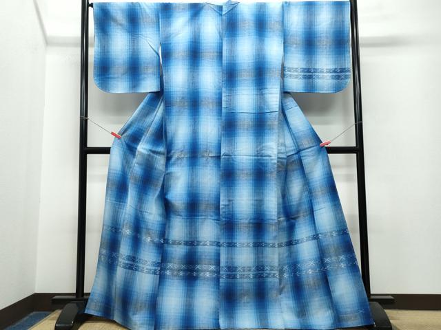 ■■■　サイズ　■■■ 身丈 167cm（肩から） 裄丈 68cm 袖丈 48.5cm　縫込み 4cm 袖幅 34.5cm 前幅 25cm 後幅 30cm 着物縫いこみ 内揚げ 0cm 裄 お袖側 約1.5cm　身頃側 約0cm ■■■　商...