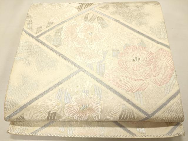 ■■■　サイズ　■■■ 長さ 430cm 幅 30.5cm程 ■■■　商品詳細　■■■ 【正絹・芯なし】 詳細に関しましては、画像を添付しておりますのでそちらをご確認ください。 大変上質な逸品になります。 お安く出品致しますので、是非この機...