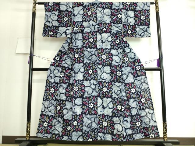 ■■■　サイズ　■■■ 身丈 154cm（肩から） 裄丈 61.5cm 袖丈 42cm　縫込み 2.5cm 袖幅 32.5cm 前幅 23cm 後幅 30.5cm 着物縫いこみ 内揚げ 0cm 裄 お袖側 約 2.5cm　身頃側 約 2cm...