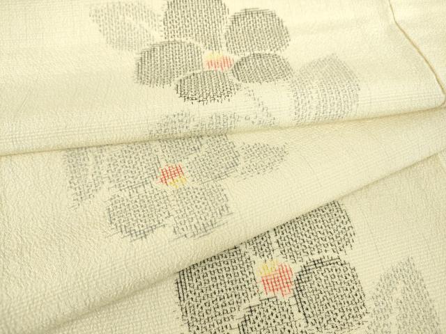 ■■■　サイズ　■■■ 身丈 153cm（肩から） 裄丈 63cm 袖丈 47cm　縫込み 5cm 袖幅 33cm 前幅 23cm 後幅 28cm 着物縫いこみ 内揚げ 3.5cm 裄 お袖側 約1cm　身頃側 約2cm ■■■　商品詳細　...