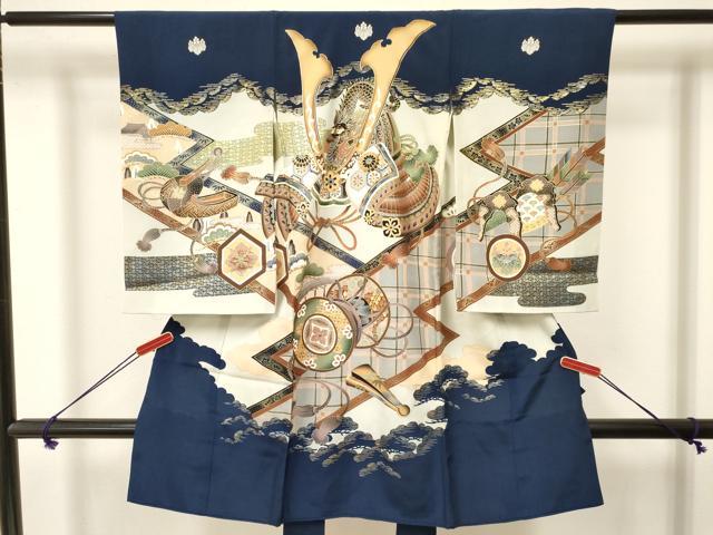 ■■■　サイズ　■■■ 【産着】 身丈 97cm（肩から） 裄丈 45cm 袖丈 56.5cm ■■■　商品詳細　■■■ 産着【表地：正絹・裏地：アセテート・五つ紋】の 状態は接写画像のように紐部分に薄い汚れがございますが その他表地は特に...