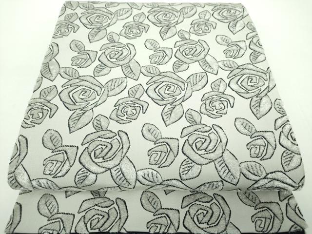 ■■■　サイズ　■■■ 長さ 458cm 幅 31cm程 ■■■　商品詳細　■■■ 【正絹】 状態は1.2回程しか締めておらず 特に目立ったシミ汚れなどもなく大変良い状態です。 大変上質な逸品になります。 お安く出品致しますので、是非この機...