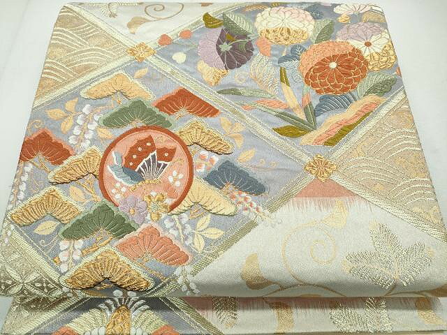 ■■■　サイズ　■■■ 長さ 432cm 幅 31cm程 ■■■　商品詳細　■■■ 【正絹】 詳細に関しましては、画像をご確認ください。 着用時には見えない部分になりますので あまり気にならずお召になれるかと思います。 大変上質な逸品になり...