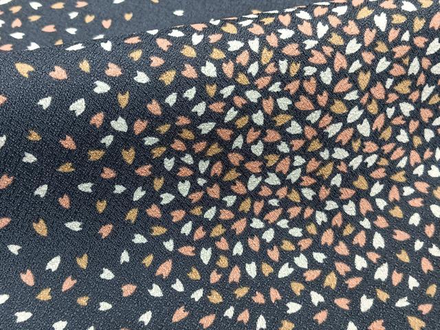 ■■■　サイズ　■■■ 身丈 163.5cm（肩から） 裄丈 65cm 袖丈 48.5cm　縫込み 2cm 袖幅 32cm 前幅 23cm 後幅 30cm 着物縫いこみ 内揚げ 0cm 裄 お袖側 約2cm　身頃側 約3cm ■■■　商品詳...