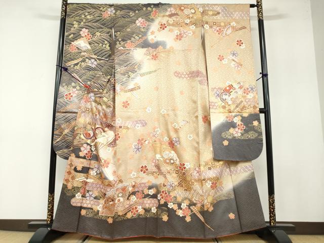 ■■■　サイズ　■■■ 身丈 159cm（肩から） 裄丈 66cm 袖丈 112cm　縫込み 9cm 袖幅 34cm 前幅 23.5cm 後幅 30cm 着物縫いこみ 内揚げ 6cm 裄 お袖側 約1cm　身頃側 約3cm ■■■　商品詳細...