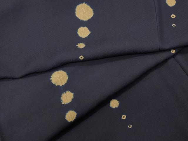 ■■■　サイズ　■■■ 身丈 165.5cm（肩から） 裄丈 69.5cm 袖丈 48.5cm　縫込み 7.5cm 袖幅 35.5cm 前幅 27cm 後幅 33cm 着物縫いこみ 内揚げ 0cm 裄 お袖側 約1.5cm　身頃側 約1cm...