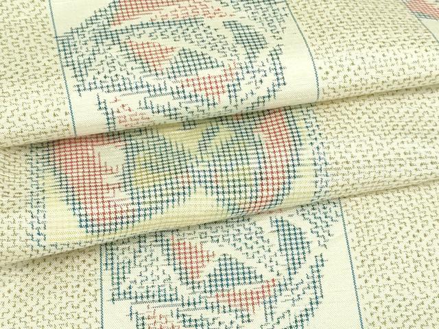 ■■■　サイズ　■■■ 身丈 159cm（肩から） 裄丈 63.5cm 袖丈 48.cm　縫込み 3cm 袖幅 32.5cm 前幅 25cm 後幅 30cm 着物縫いこみ 内揚げ 0cm 裄 お袖側 約2cm　身頃側 約2cm ■■■　商品...