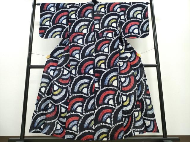 ■■■　サイズ　■■■ 身丈 154cm（肩から） 裄丈 66.5cm 袖丈 46cm　縫込み 2cm 袖幅 35.5cm 前幅 25.5cm 後幅 30cm 着物縫いこみ 内揚げ 0cm 裄 お袖側 約0cm　身頃側 約0cm ■■■　商...