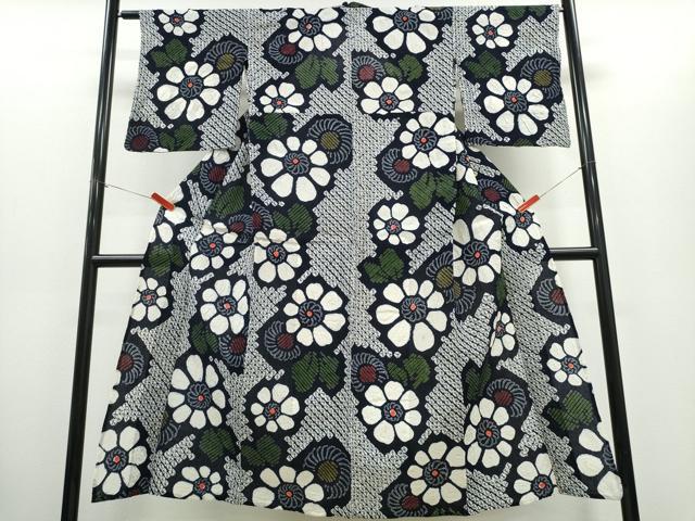 ■■■　サイズ　■■■ 身丈 149cm（肩から） 裄丈 65.5cm 袖丈 47.5cm　縫込み 0cm 袖幅 33.5cm 前幅 24.5cm 後幅 30.5cm 着物縫いこみ 内揚げ 0cm 裄 お袖側 約0cm　身頃側 約0cm ■...
