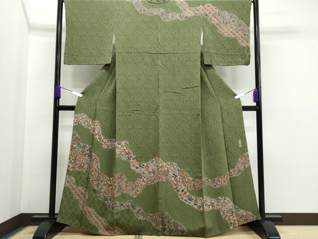 ■■■　サイズ　■■■ 身丈 163.5cm（肩から） 裄丈 66.5cm 袖丈 48cm　縫込み 4cm 袖幅 34.5cm 前幅 25cm 後幅 31cm 着物縫いこみ 内揚げ 1cm 裄 お袖側 約1cm　身頃側 約1cm ■■■　商...
