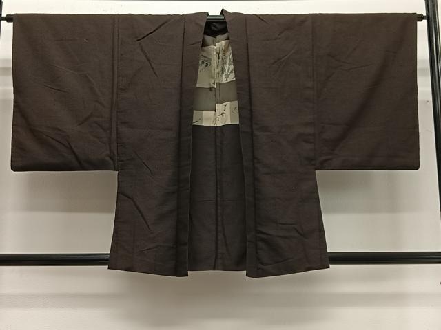 ■■■　サイズ　■■■ 身丈 81cm（肩から） 裄丈 65cm 袖丈 51cm　縫込み 2cm 袖幅 33cm 前幅 19cm 後幅 30cm 裄 お袖側 約0cm　身頃側 約0cm ■■■　商品詳細　■■■ 【正絹】 状態は接写画像のよ...