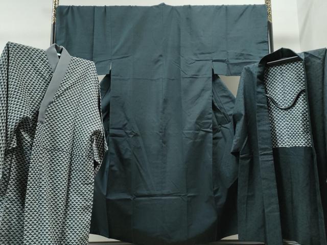 ■■■　サイズ　■■■ 【着物】 身丈 154cm（肩から） 裄丈 72cm 袖丈 49cm　縫込み 4cm 袖幅 38cm 前幅 28cm 後幅 33cm 着物縫いこみ 内揚げ 7cm 裄 お袖側 約2cm　身頃側 約3cm 【羽織】 身...