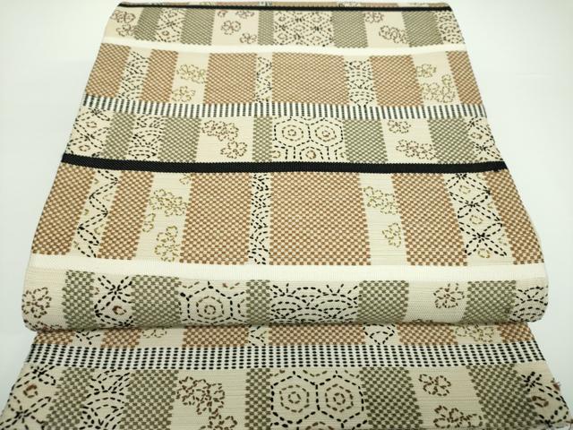 ■■■　サイズ　■■■ 長さ 456cm 幅 30.5cm程 ■■■　商品詳細　■■■ 【正絹】 状態は締めてはおりますが 特に目立ったシミ汚れなどもなく大変良い状態です。 大変上質な逸品になります。 お安く出品致しますので、是非この機会に...