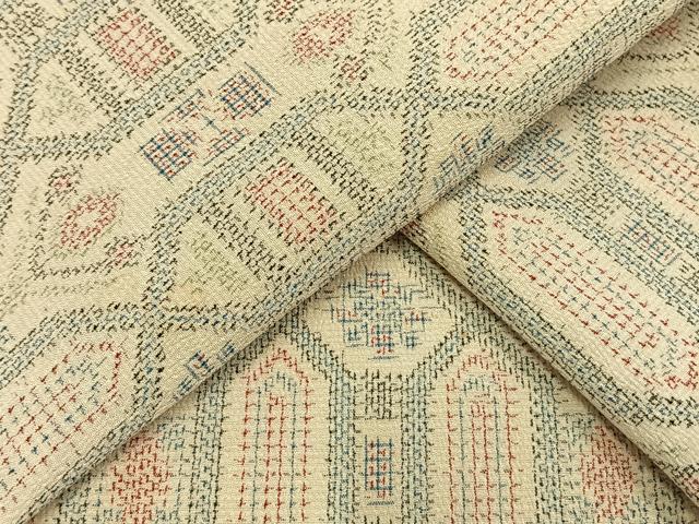 ■■■　サイズ　■■■ 身丈 165cm（肩から） 裄丈 65cm 袖丈 49cm　縫込み 2cm 袖幅 32.5cm 前幅 26cm 後幅 31cm 着物縫いこみ 内揚げ 0cm 裄 お袖側 約1cm　身頃側 約2cm ■■■　商品詳細　...