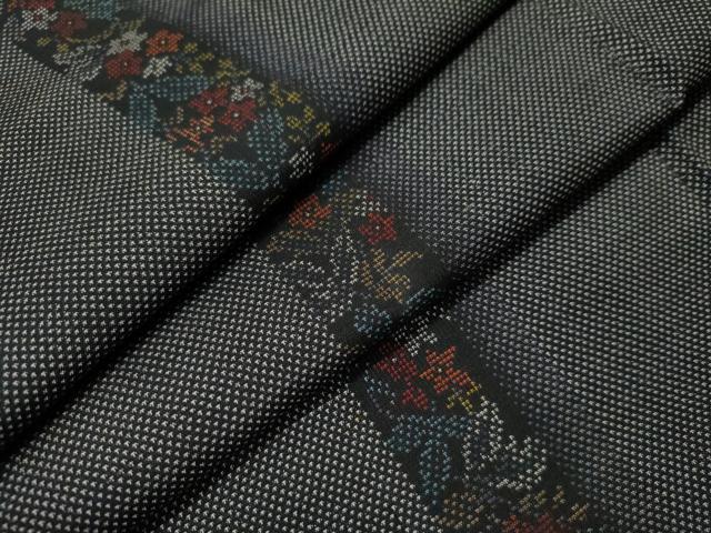 ■■■　サイズ　■■■ 身丈 161cm（肩から） 裄丈 66cm 袖丈 49cm　縫込み 3cm 袖幅 34cm 前幅 25cm 後幅 31cm 着物縫いこみ 内揚げ 0cm 裄 お袖側 約3cm　身頃側 約3cm ■■■　商品詳細　■■...